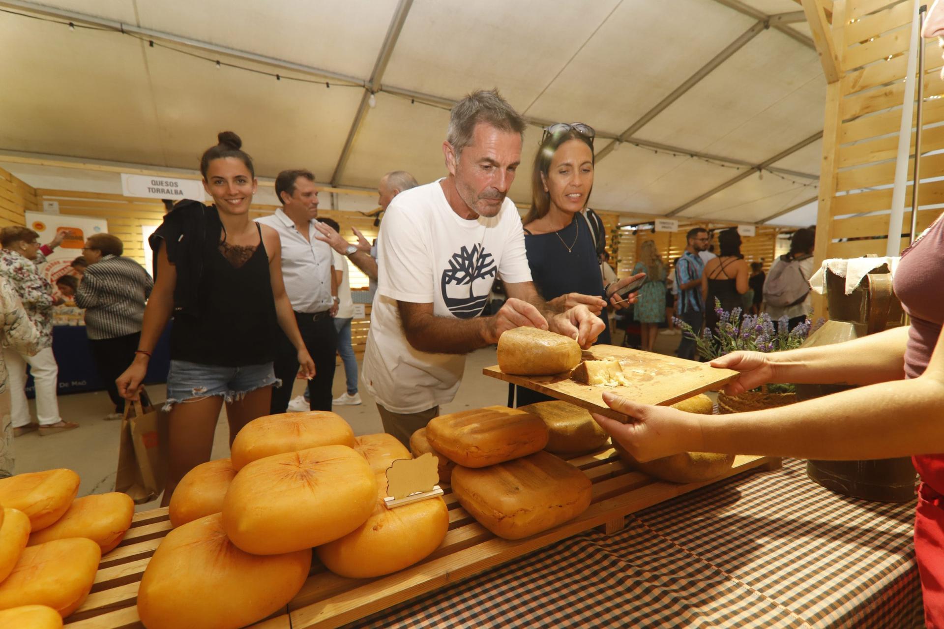Fotogalería: Imatges de la Fira del Formatge Mahón-Menorca