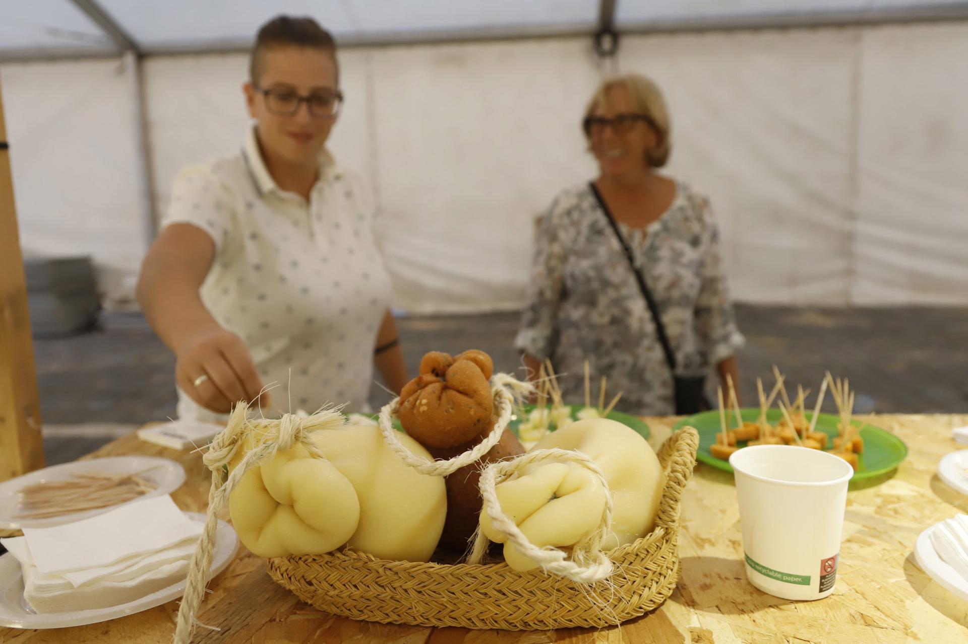 Fotogalería: Imatges de la Fira del Formatge Mahón-Menorca