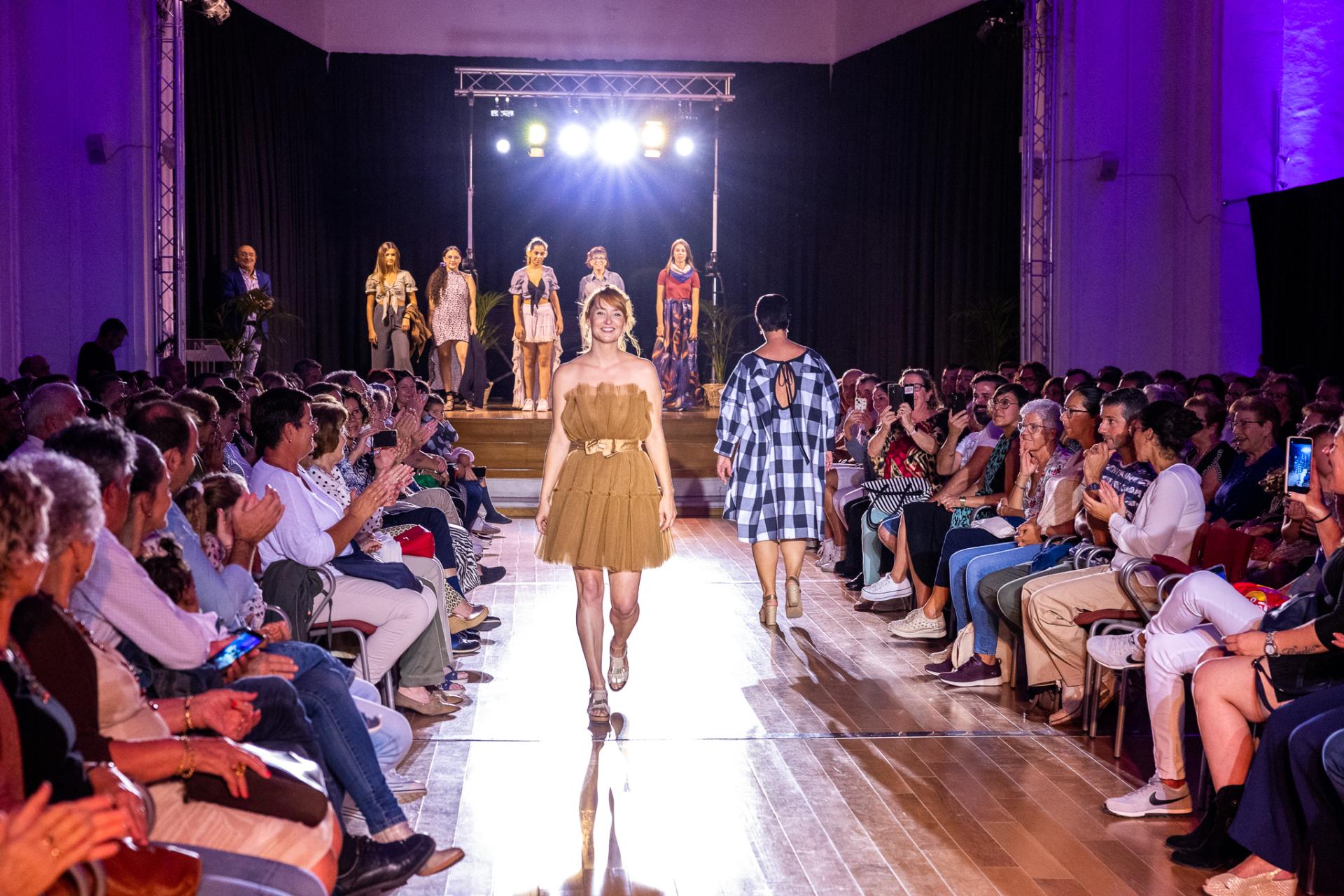 Fotogalería: Les imatges de la desfilada Lô de Moda