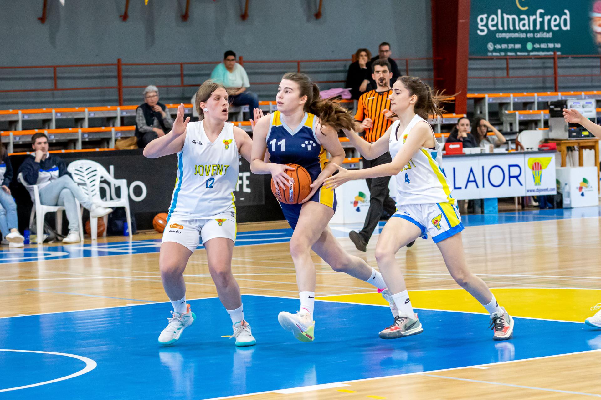 Fotogalería: Imágenes de los torneos de baloncesto de Semana Santa en ...