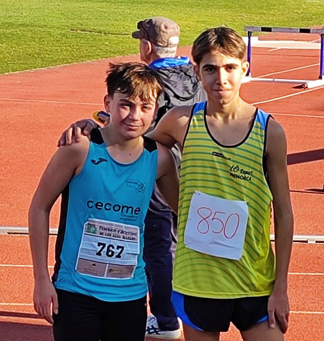 Izán Sánchez bate el récord absoluto de Menorca en 5.000 metros marcha