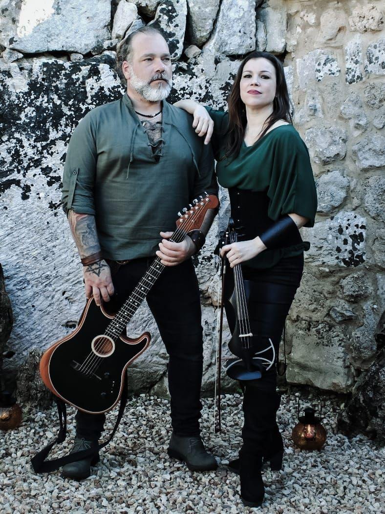 Northwind, el nuevo dúo menorquín que une violín y guitarra bajo el ...