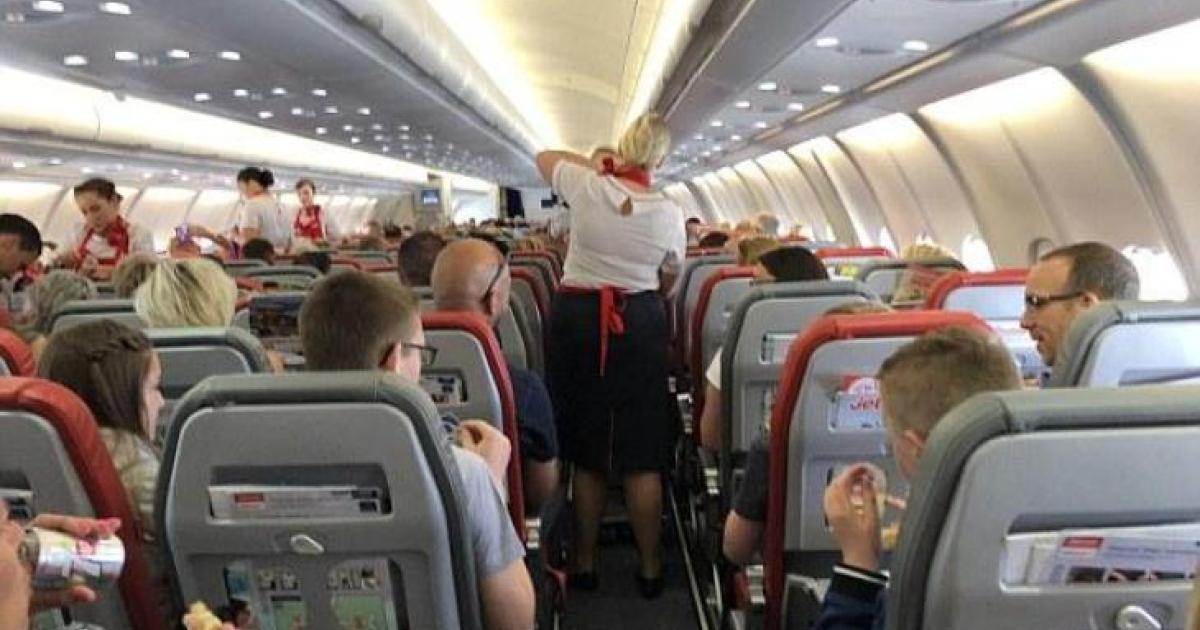 Menorca estará conectada en 2025 con la nueva base de Jet2.com en ...