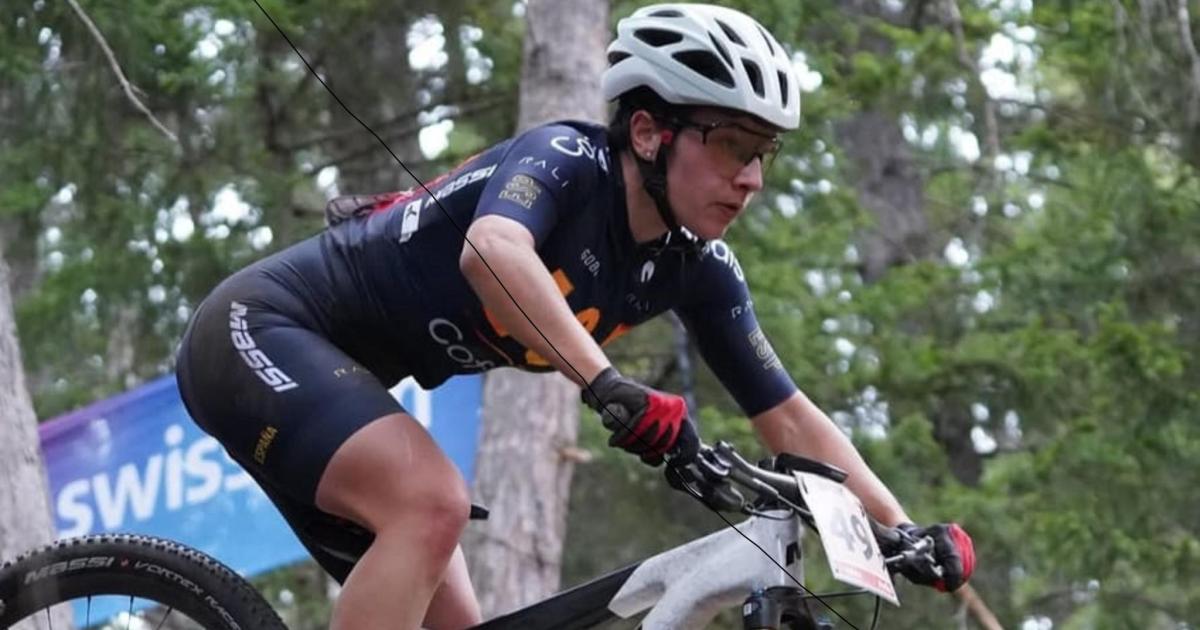 Link comatoz she has a sexy body that she uses to satisfy